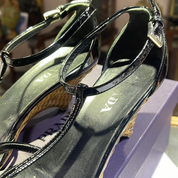 Prada | Shoes | Prada Tan Rattan Wedge Black Strappy Sandals Tiki 37 ...